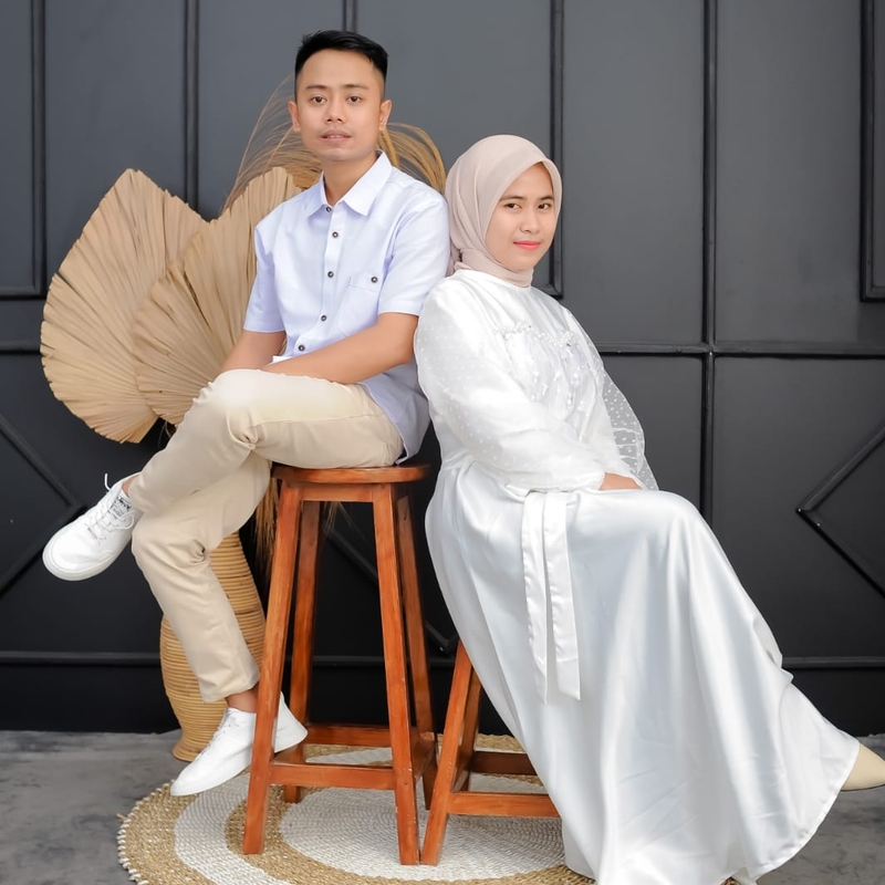 Website Pernikahan Hendra Hermawan dan Winda Sari Ningsih